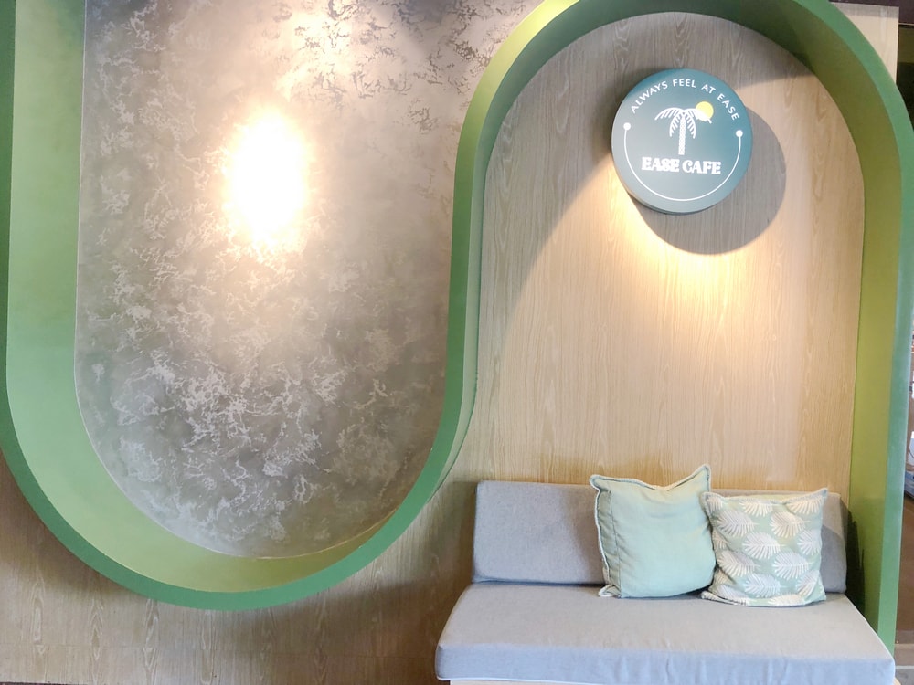 Ease café 隱藏在東湖高爾夫練習場的內的不限時景觀咖啡廳 內湖秘境咖啡廳 聚會包廂租借好所在 – Maji食尚旅圖